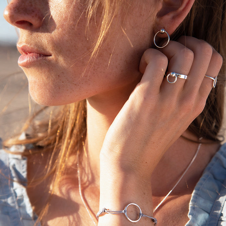 Ring bal cirkel – Zilver & Zoet